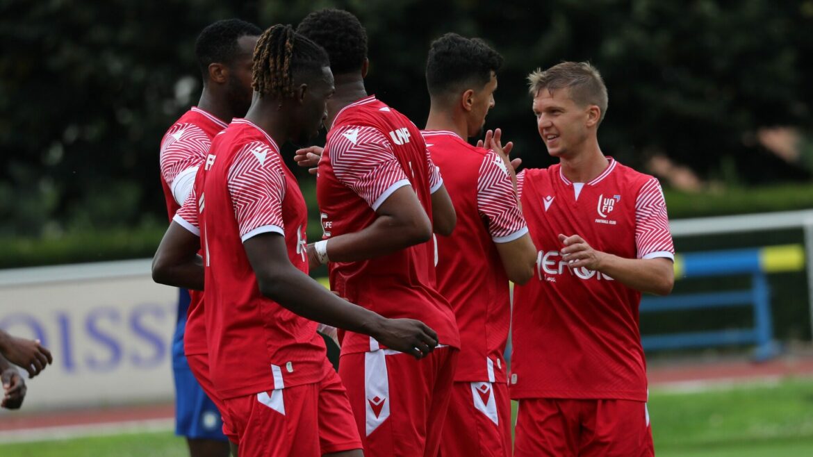 L'UNFP FC, un « club éphémère » de joueurs libres qui a défié le FC ...